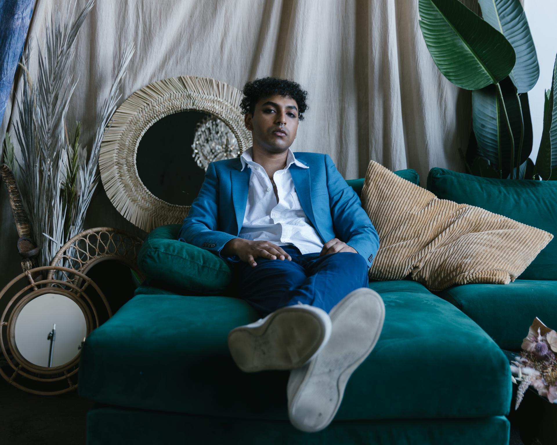 Queer Alt-Pop Artist a Kid Named Rufus Shares New Single/video "Stuck ...