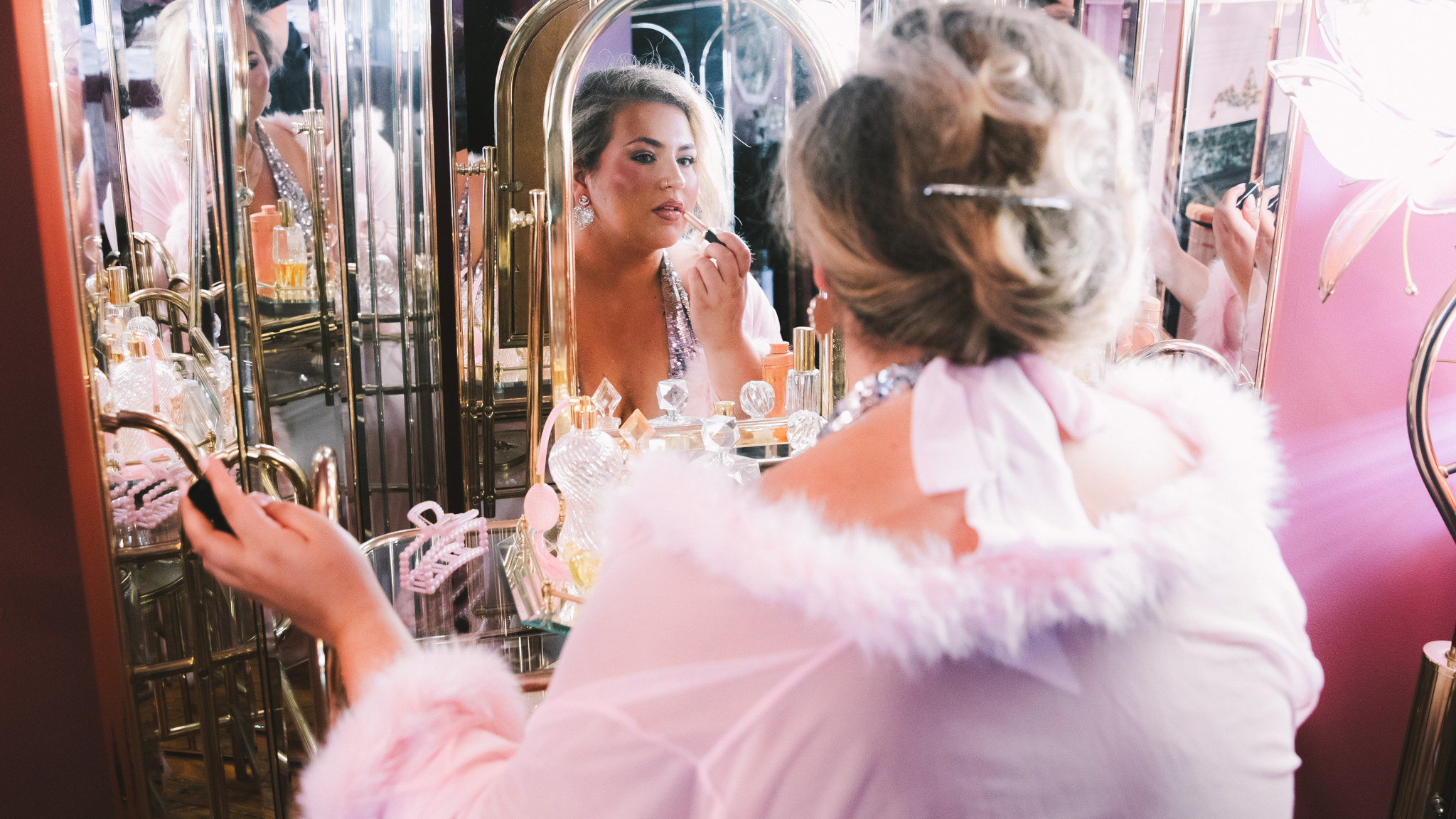 Molly Grace Releases Debut Album 'Blush' - Nettwerk Music Group