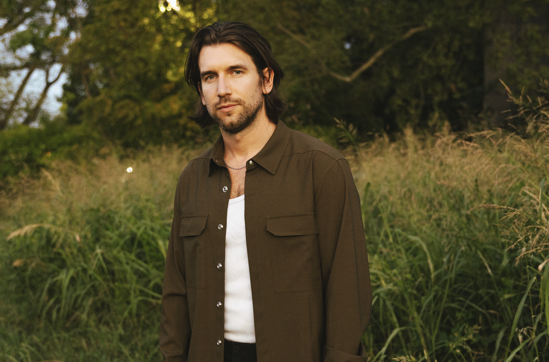 Max Frost Unveils New Single "Howlin'" Off Highly-Anticipated Album ...
