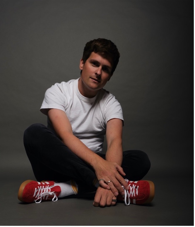 UK Artist Tom Speight Shares New Album 'Love and Light' - Nettwerk ...