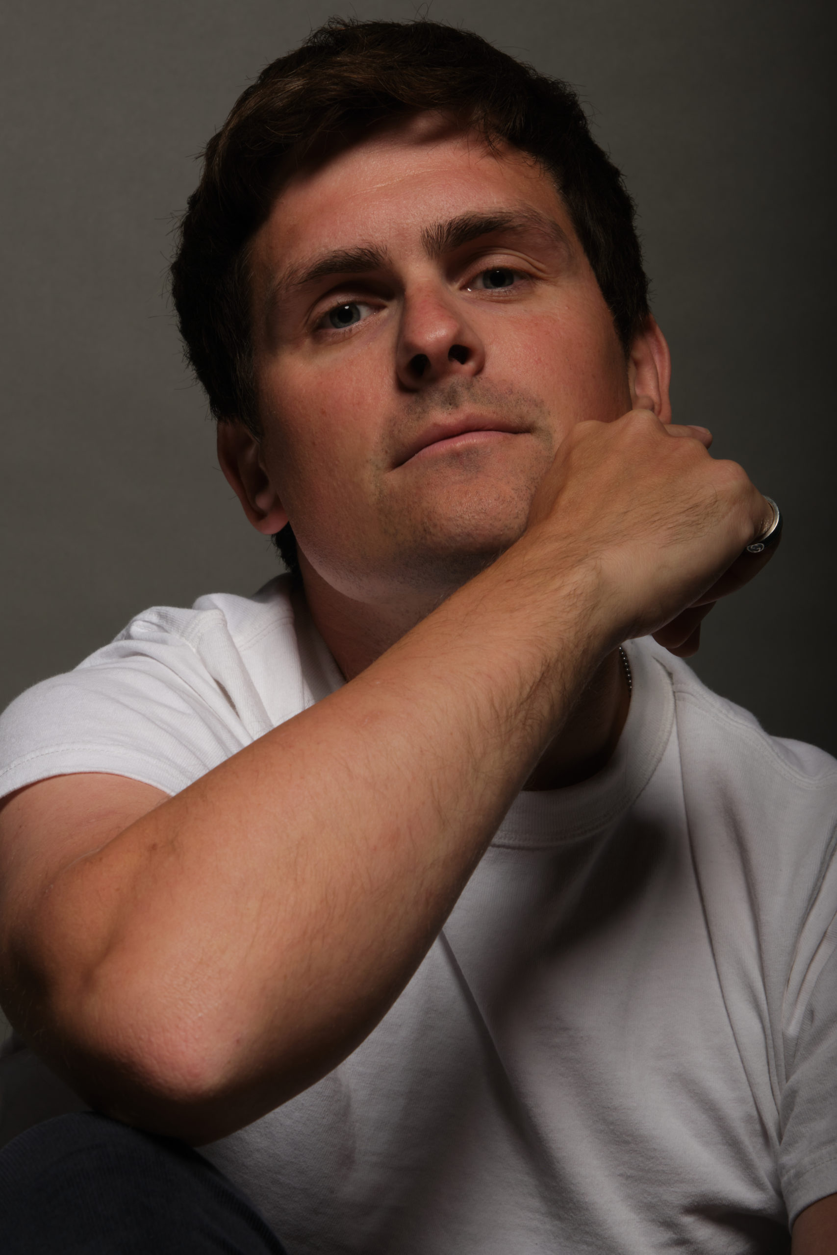 Tom Speight Shares His Newest Single "If This Is How The Story Ends ...