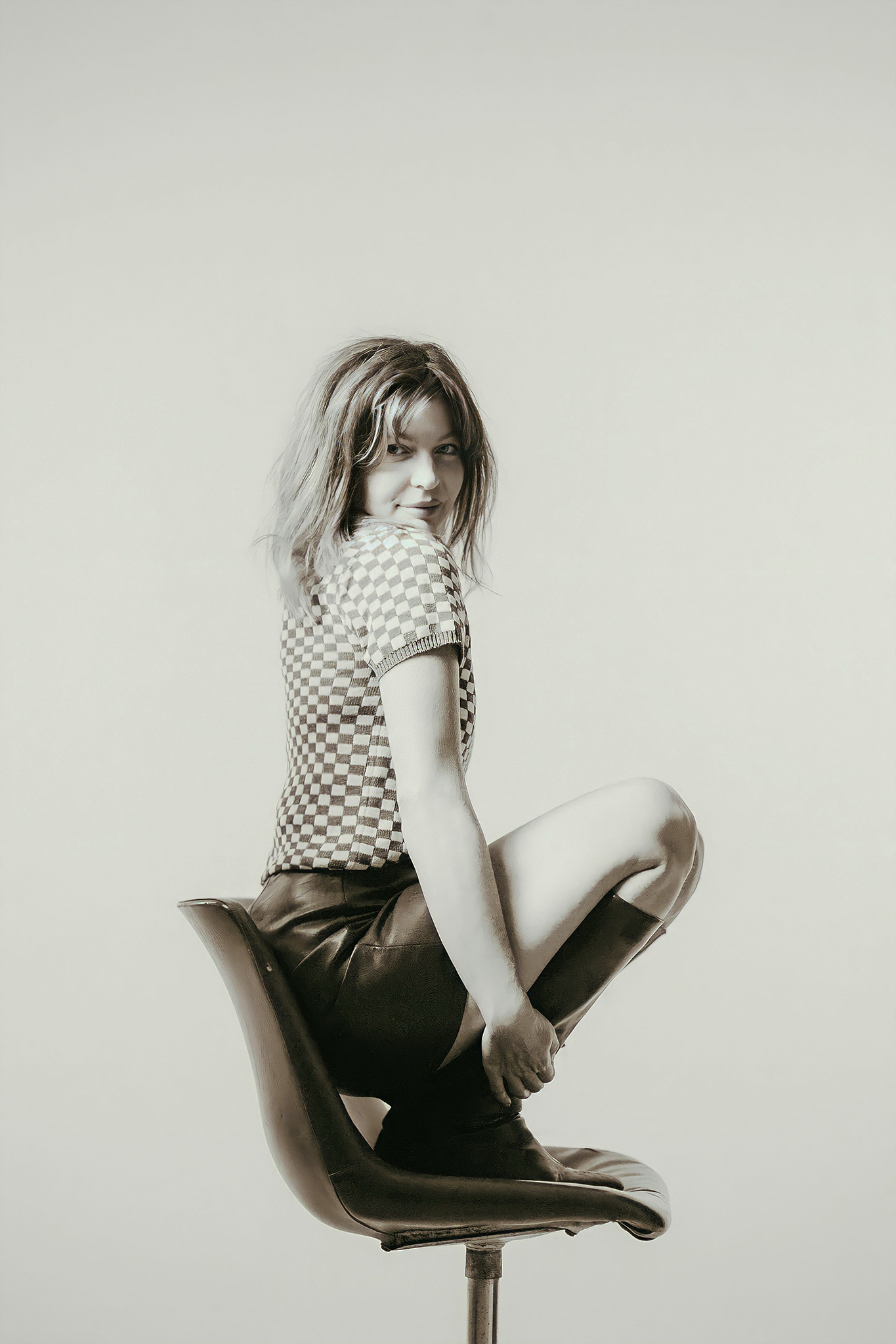 Paige Valentine Pens A Tale Of Renegade Lovers On New Single ...