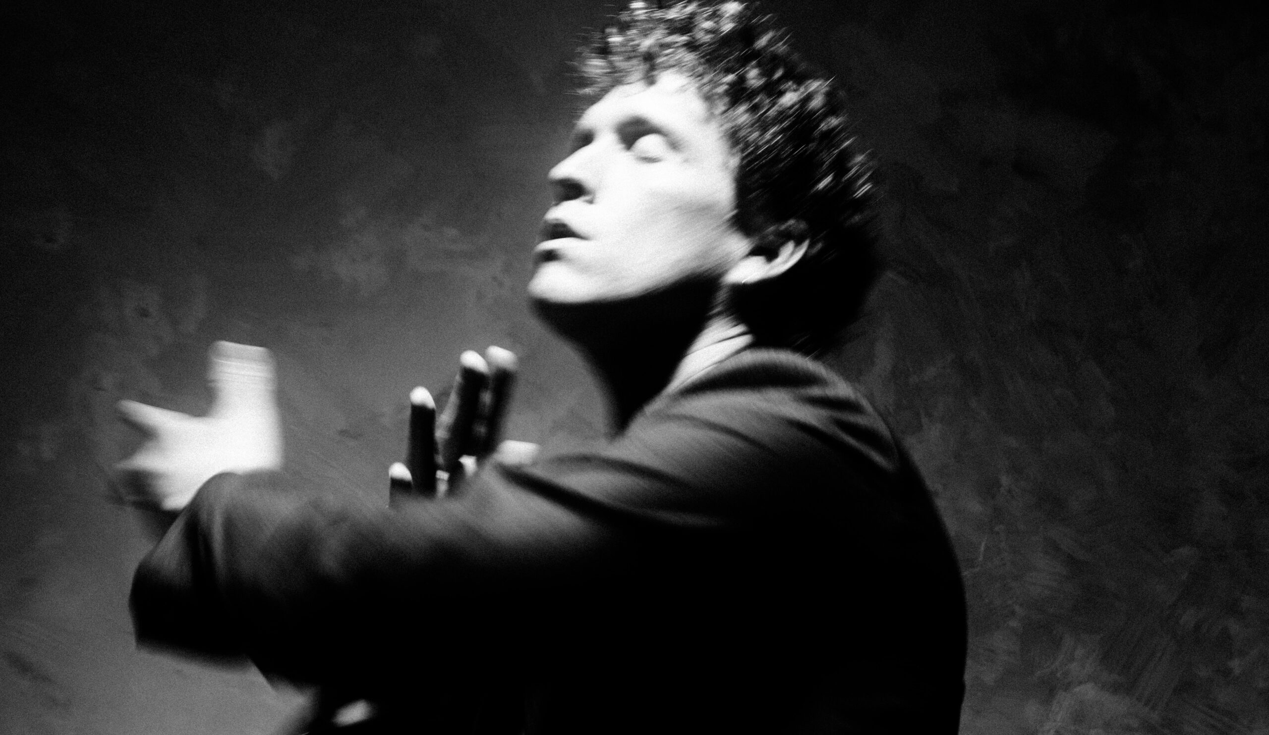 RHODES Releases New Single "How I Love You" - Nettwerk Music Group