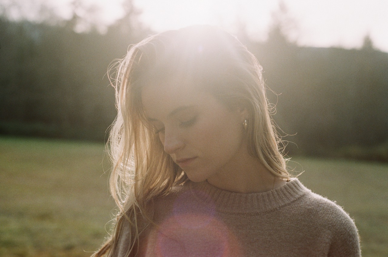 LA-based pop artist Rosie Darling shares "Justify" + tour dates ...