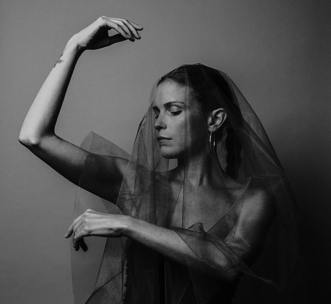 Lydia Luce Releases New Single & Video "(H)our Glass"; New Album ...