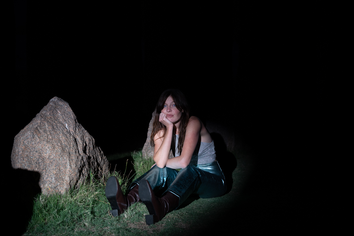 Paige Valentine Unveils Debut Album "Lucky Blue"; Shares New Single ...