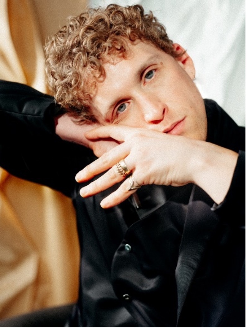 RHODES Returns With Brand New Single "Happy" - Nettwerk Music Group