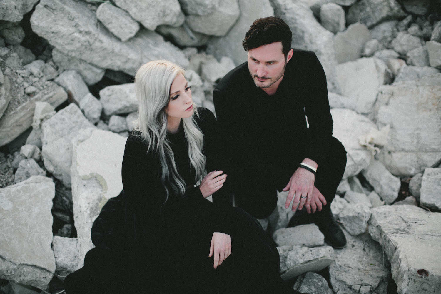 THE SWEEPLINGS Deliver A Message of Hope With "Shipwrecks" + Announce ...