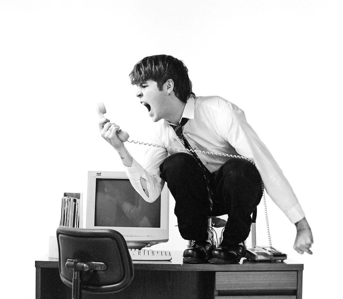 Alt-Pop Artist young friend Returns with New Gen-Z Anthem, “met this ...